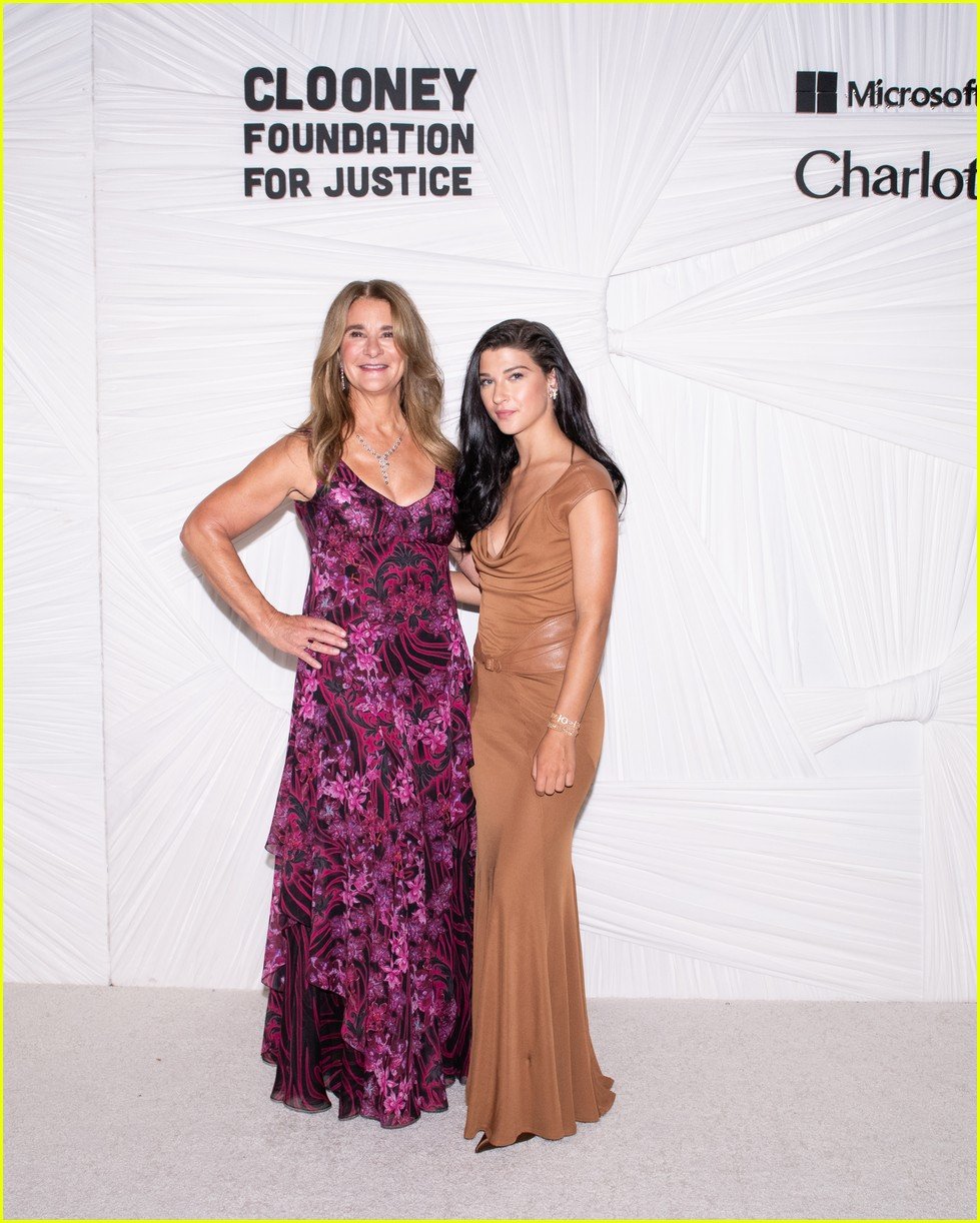 Phoebe Gates & Arthur Donald Make Rare Appearance Together - Bill Gates ...