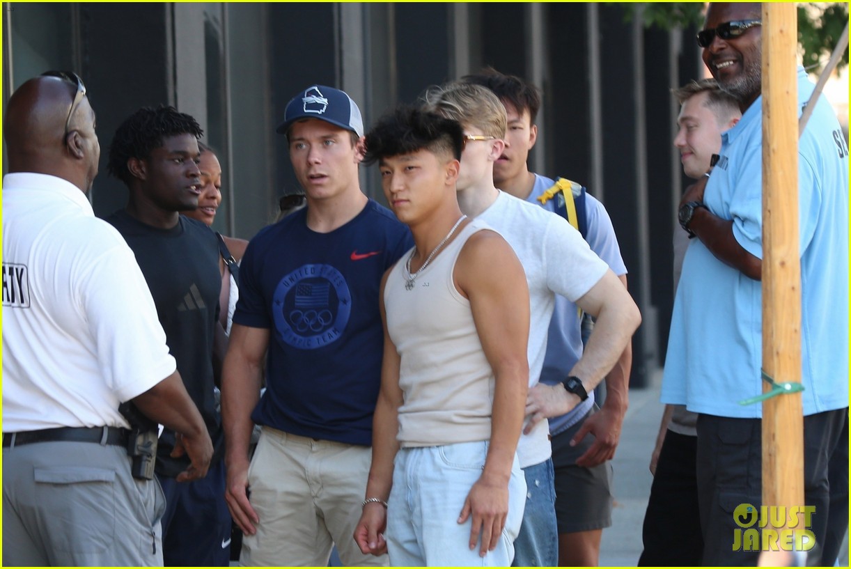 US Gymnastics Olympics Team Surprises Stephen Nedoroscik at 'Dancing ...