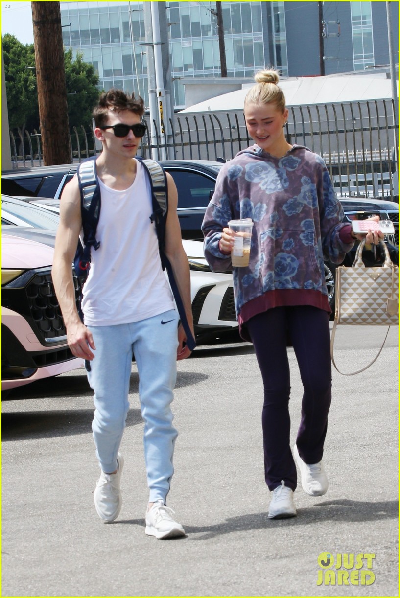 US Gymnastics Olympics Team Surprises Stephen Nedoroscik at 'Dancing ...