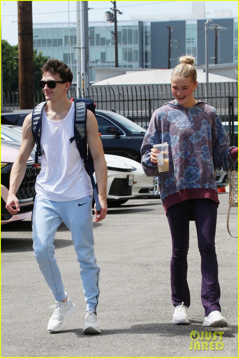 US Gymnastics Olympics Team Surprises Stephen Nedoroscik at 'Dancing ...