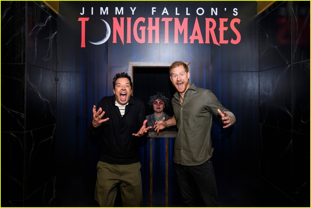 Prince Harry Screams As He Gets Scared With Jimmy Fallon at ...