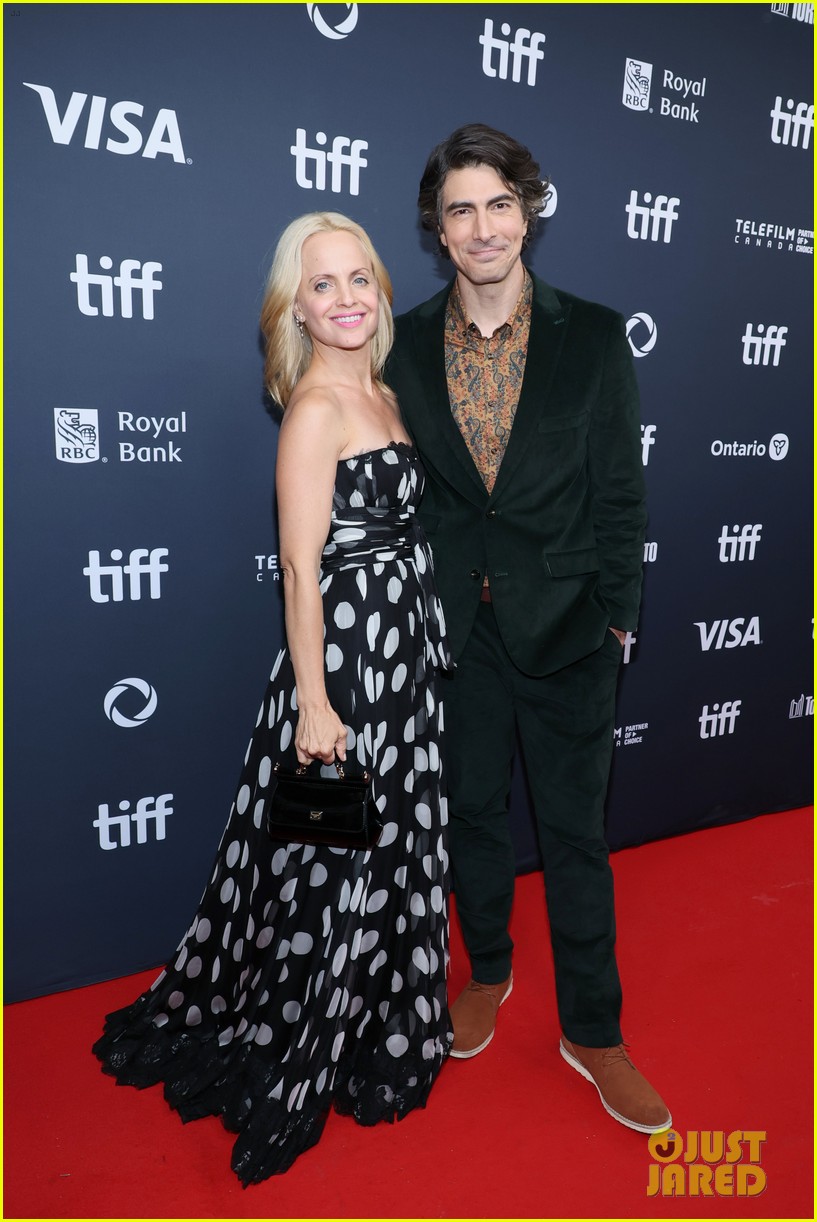 Brandon Routh & Mena Suvari Give the 'Ick' During Toronto Film Festival ...