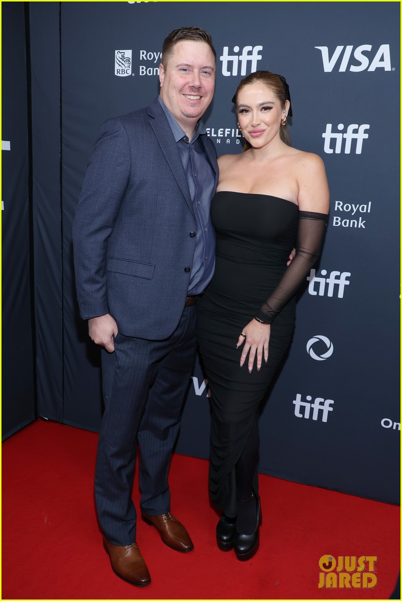 Brandon Routh & Mena Suvari Give the 'Ick' During Toronto Film Festival ...