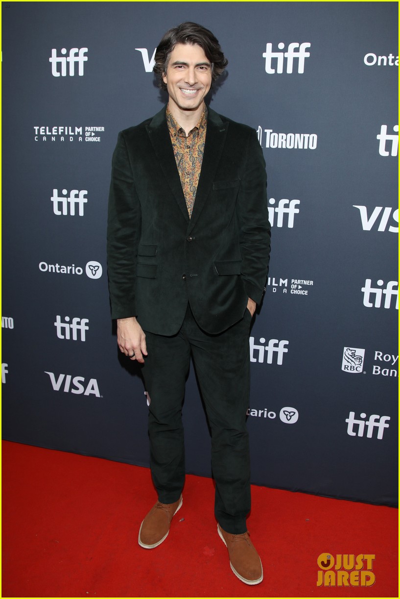 Brandon Routh & Mena Suvari Give the 'Ick' During Toronto Film Festival ...