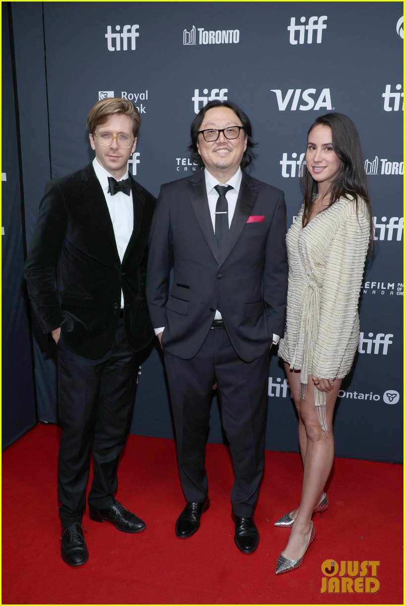 Brandon Routh & Mena Suvari Give the 'Ick' During Toronto Film Festival ...