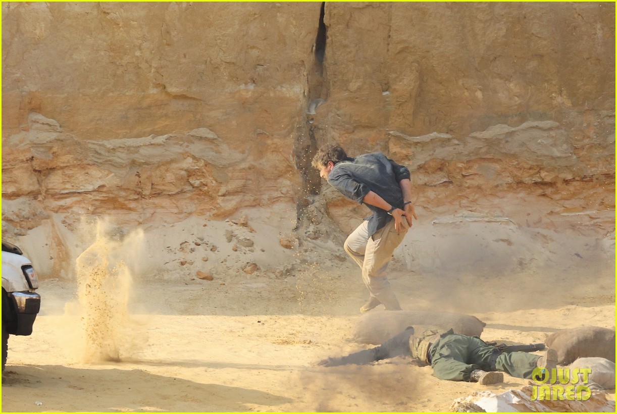 Aaron Taylor-Johnson & Theo James Film Intense Action Scene for 'Fuze ...