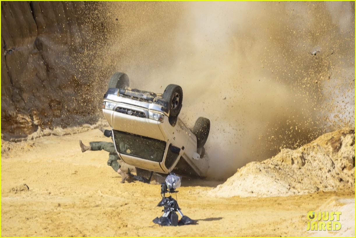 Aaron Taylor-Johnson & Theo James Film Intense Action Scene for 'Fuze ...