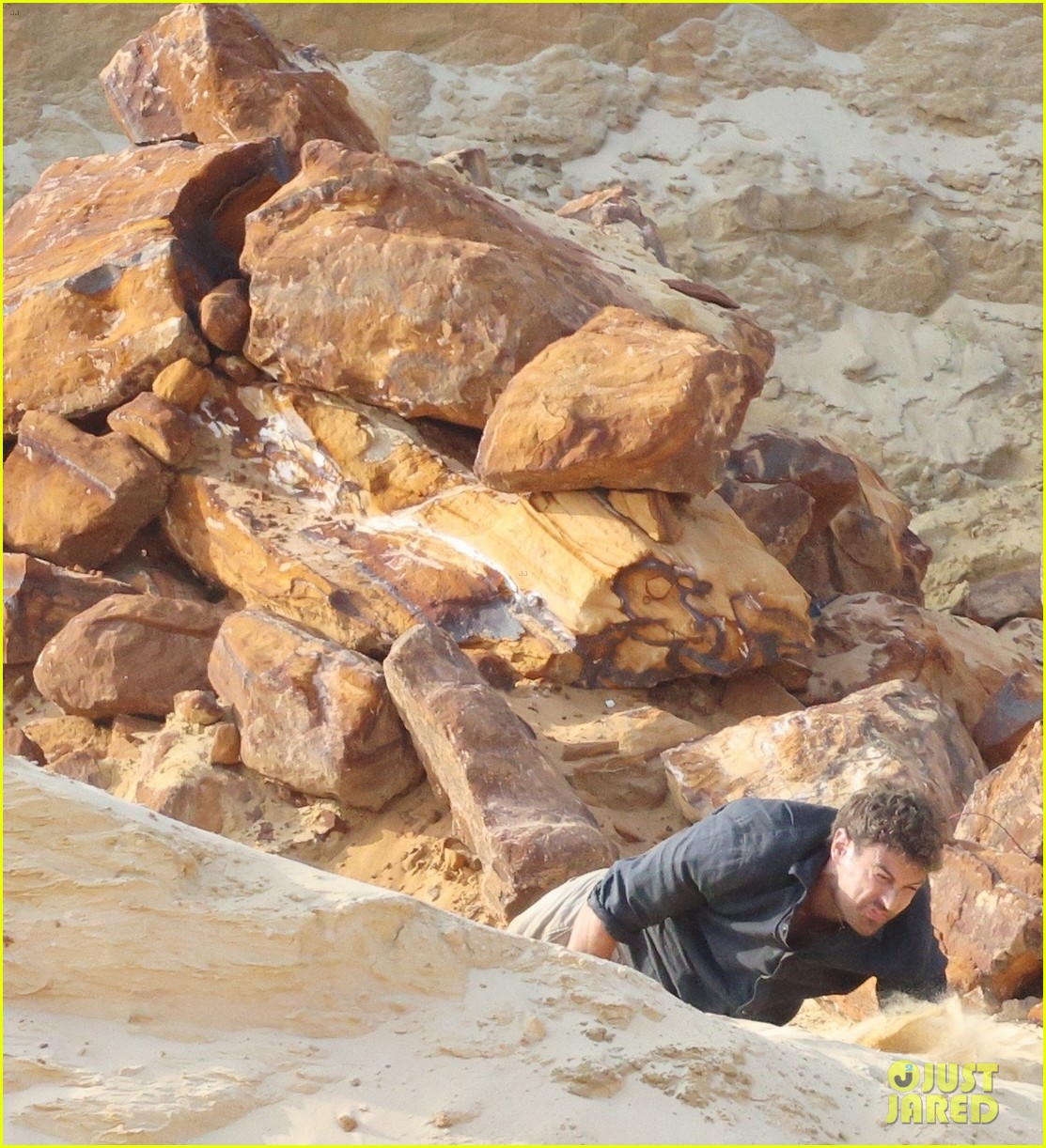 Aaron Taylor-Johnson & Theo James Film Intense Action Scene for 'Fuze ...