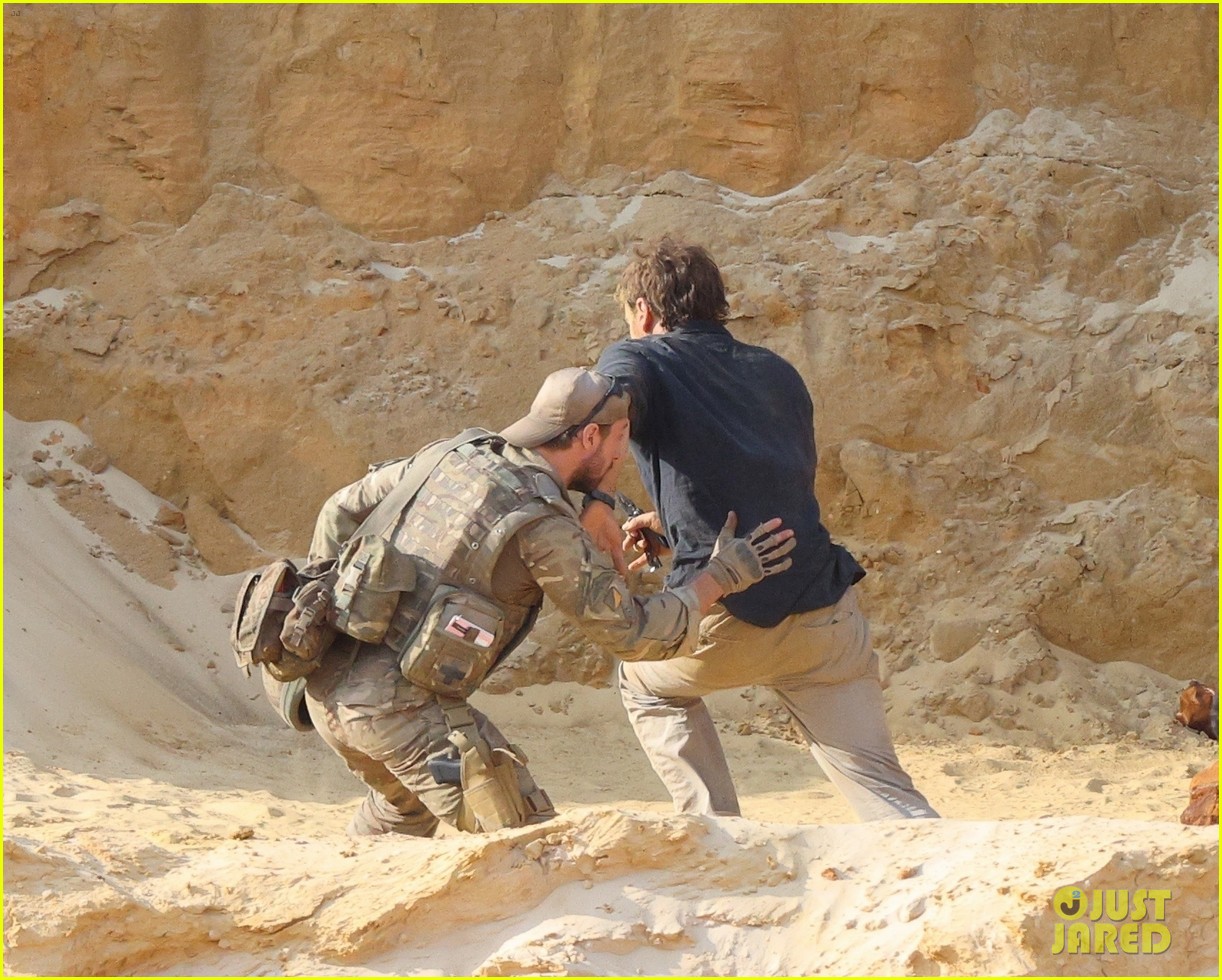 Aaron Taylor-Johnson & Theo James Film Intense Action Scene for 'Fuze ...