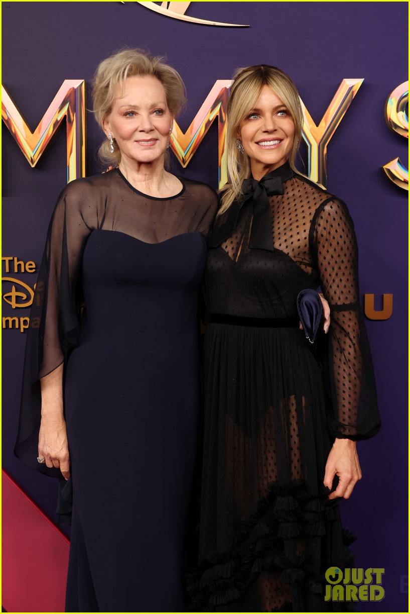 Jean Smart Wins Outstanding Lead Actress in Comedy Series for 'Hacks ...