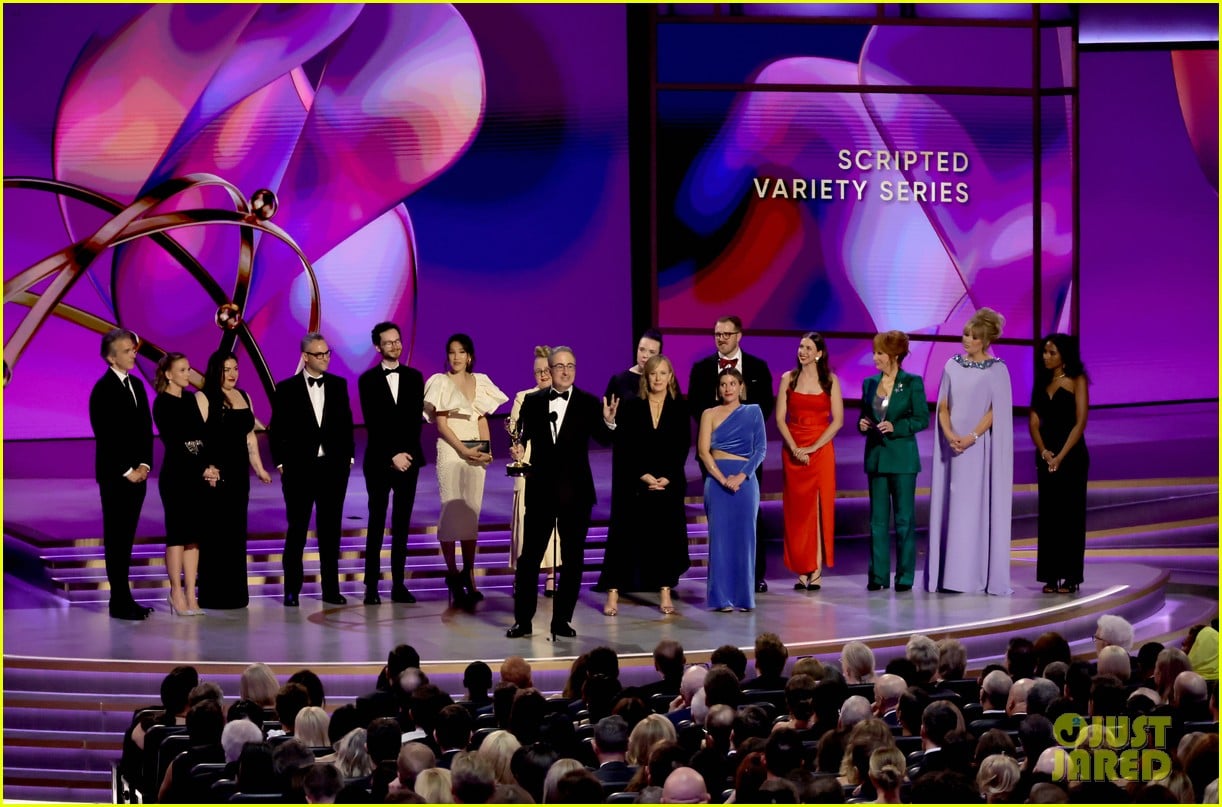 John Oliver Gets Played Off While Honoring Family's Late Dog During ...