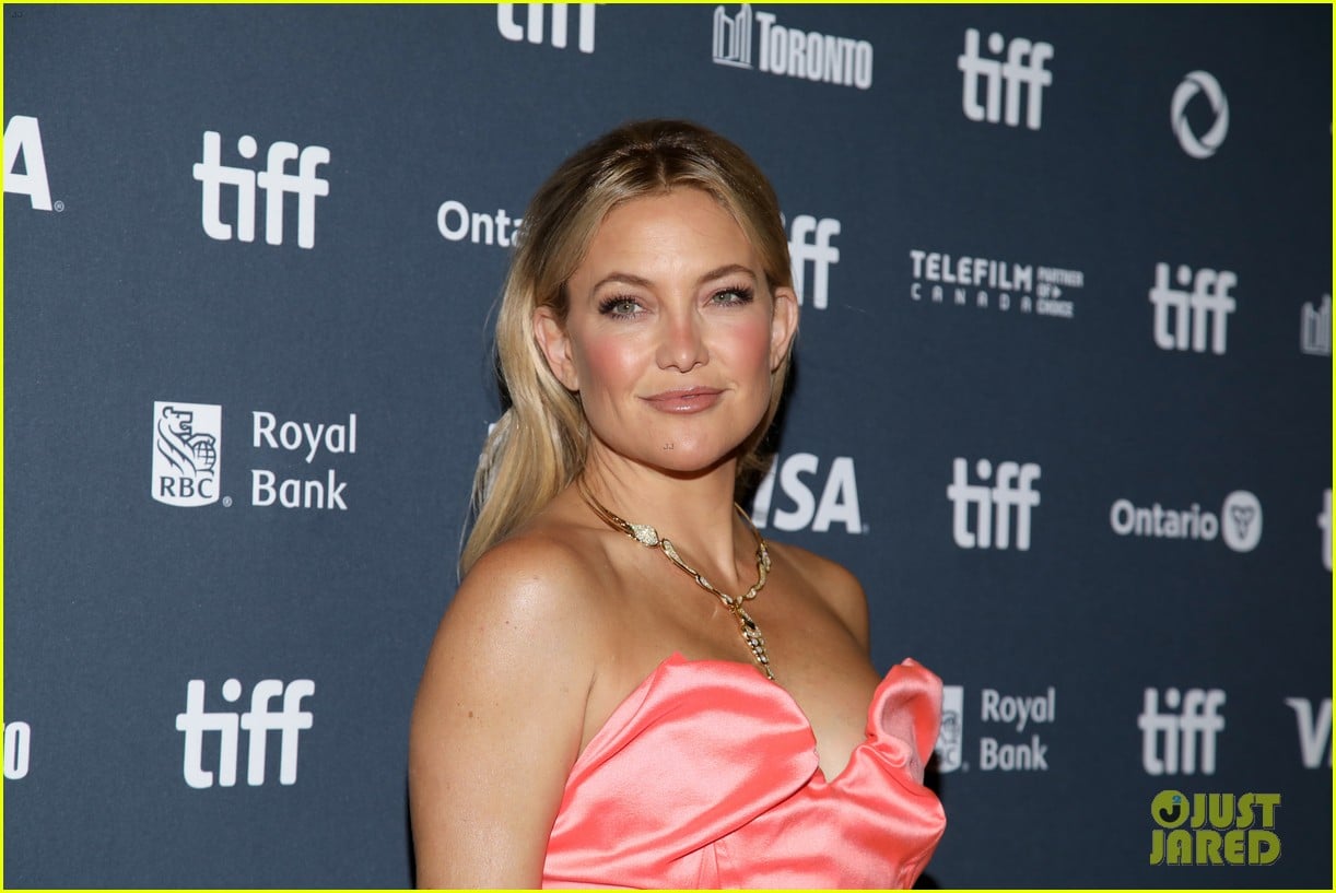 Kaia Gerber References Mom Cindy Crawford at TIFF 2024 'Shell' Premiere ...