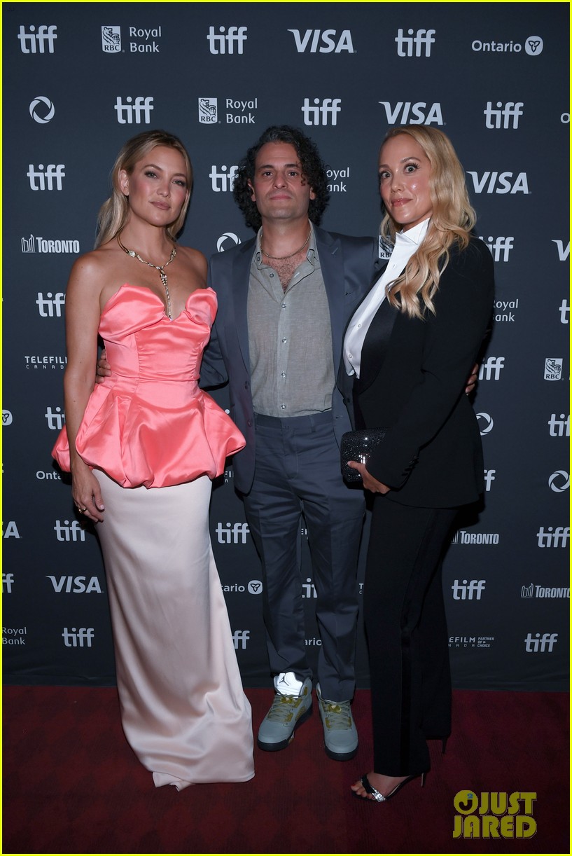 Kaia Gerber References Mom Cindy Crawford at TIFF 2024 'Shell' Premiere ...