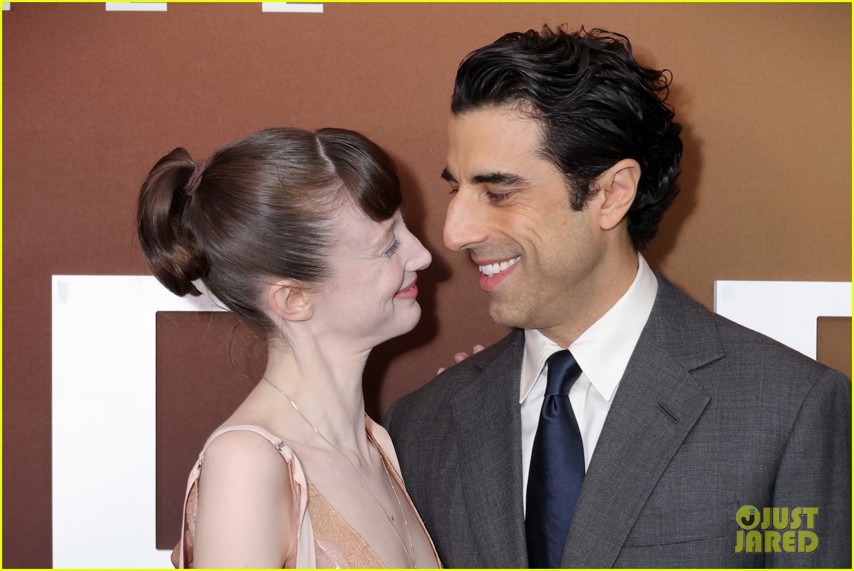 Kate Winslet Joins Andy Samberg & Andrea Riseborough at 'Lee' Screening ...