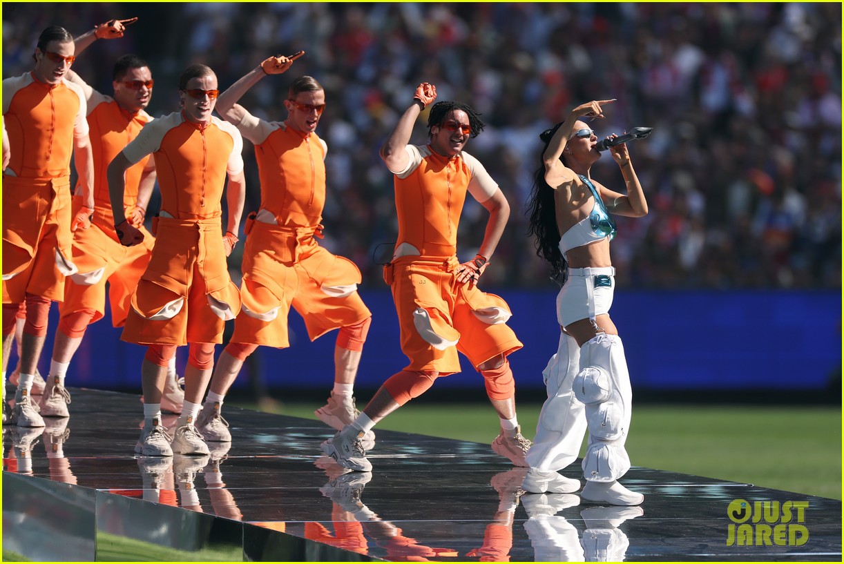 Photo: katy perry afl australia 2024 4 | Photo 5081630 | Just Jared ...