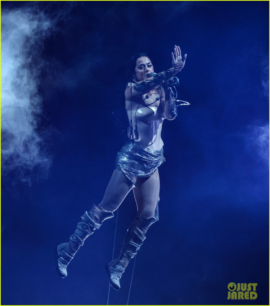 Katy Perry Performs Medley of Her Greatest Hits During Vanguard ...