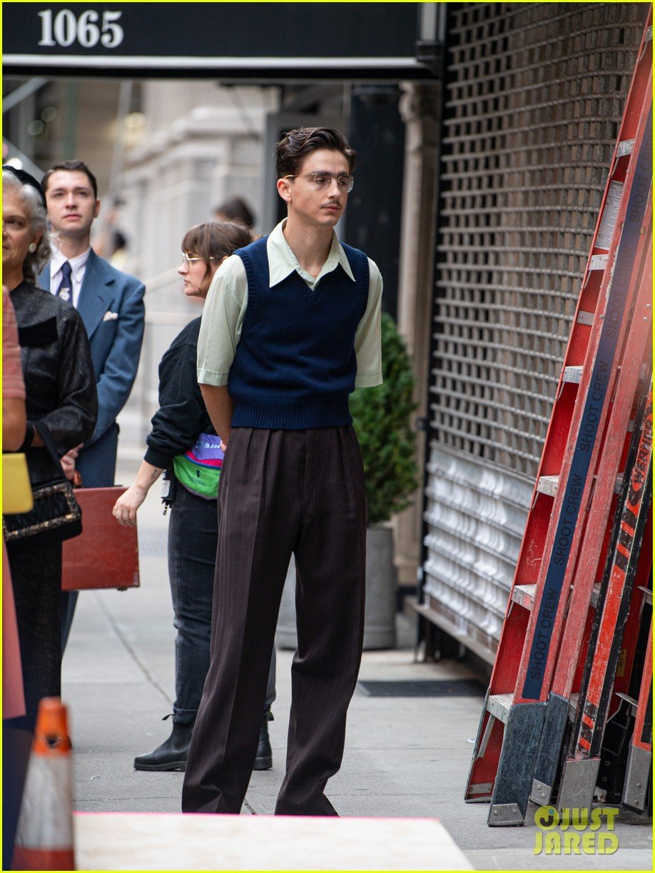 Timothee Chalamet Sports Tiny Mustache & Glasses as He Begins Filming ...