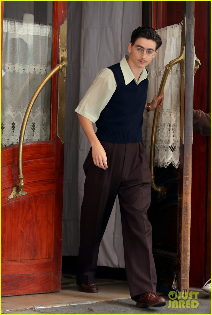 Timothee Chalamet Sports Tiny Mustache & Glasses as He Begins Filming ...