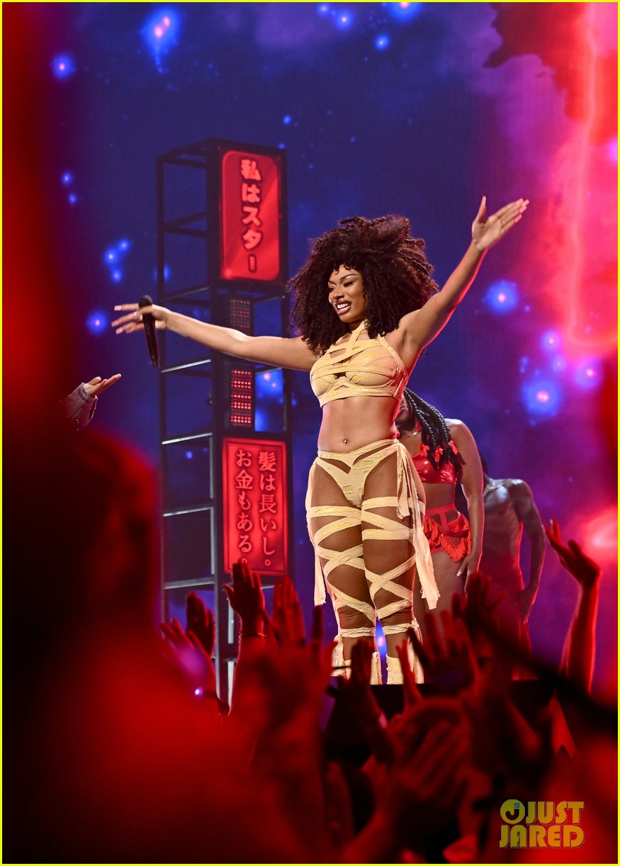 Megan Thee Stallion Performs Hot Medley of Her New Songs at MTV VMAs 2024 - Watch Now!: Photo ...