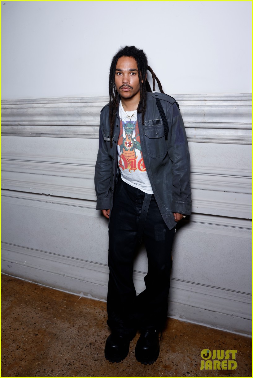 Olivia Rodrigo, Louis Partridge, Emma Corrin & Rami Malek Have Couples ...