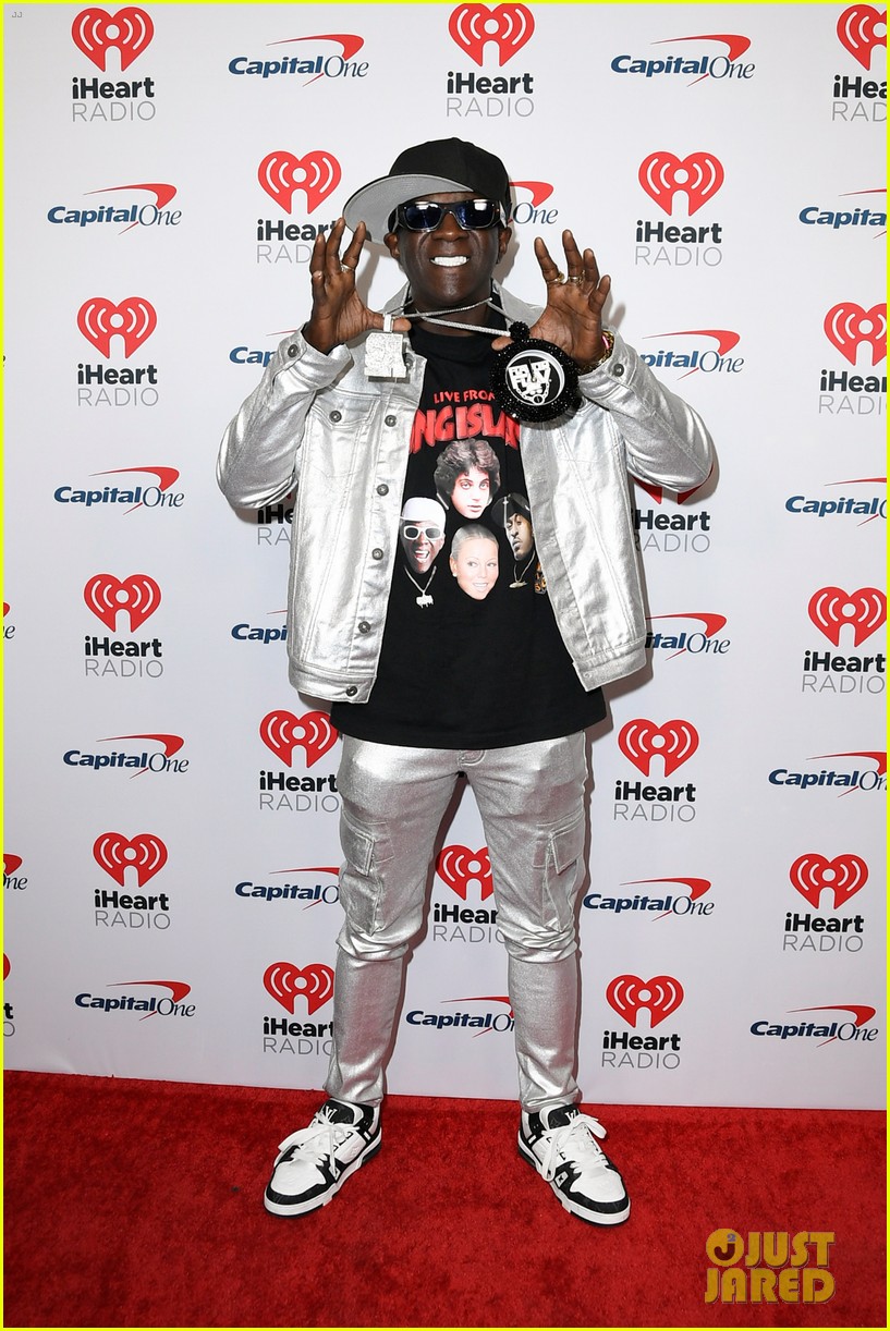 Flavor Flav Becomes the Newest Kid on the Block During Surprise ...