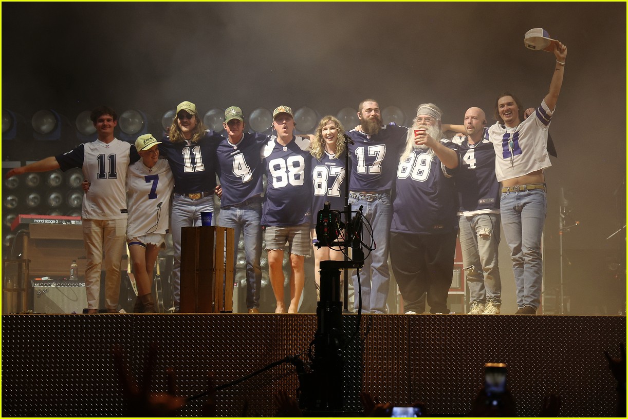 Post Malone's 'F-1 Trillion Tour' Setlist Revealed After Opening Night ...