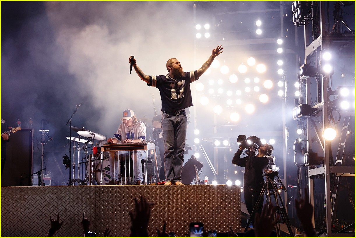 Post Malone's 'F-1 Trillion Tour' Setlist Revealed After Opening Night ...