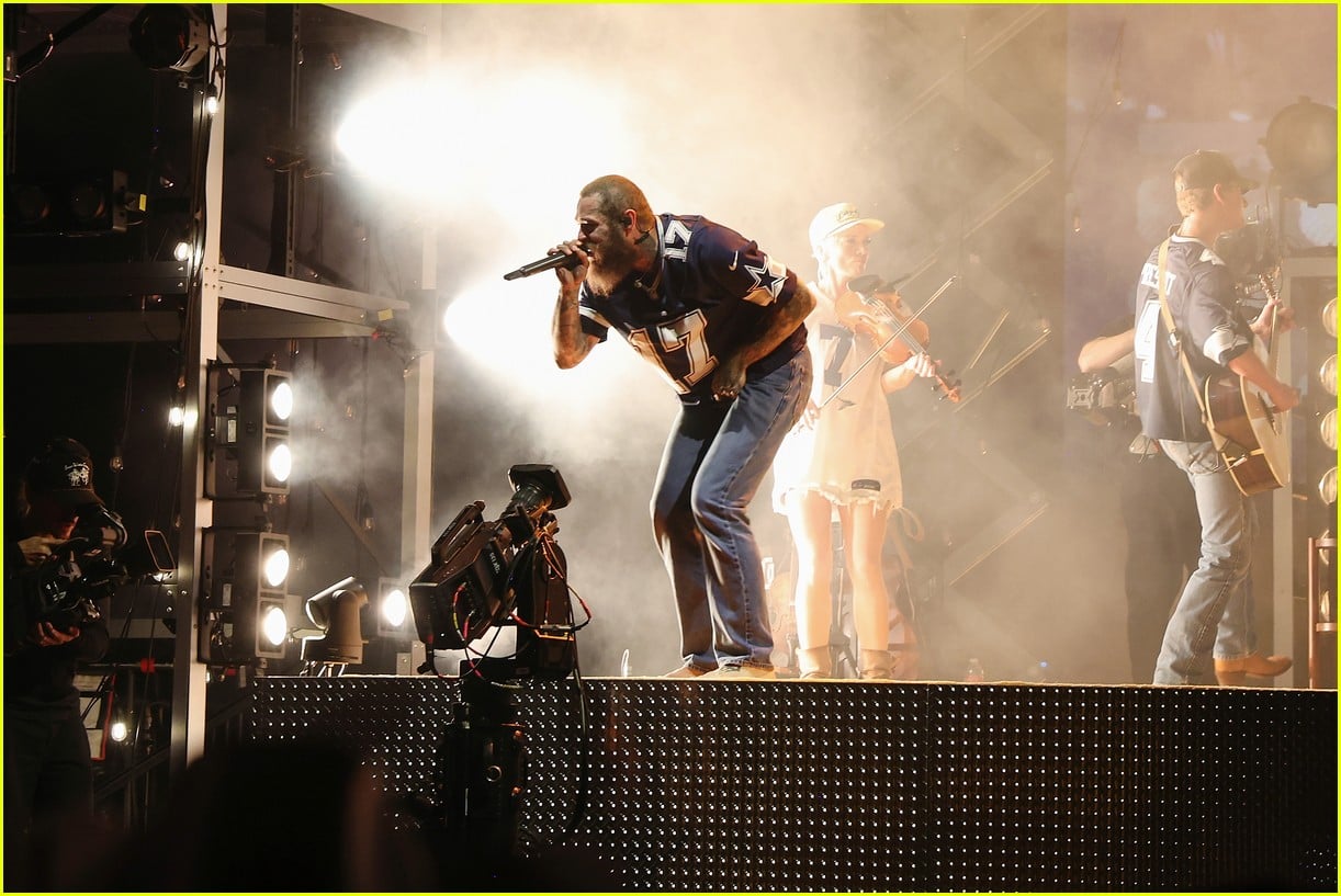 Post Malone's 'F-1 Trillion Tour' Setlist Revealed After Opening Night ...