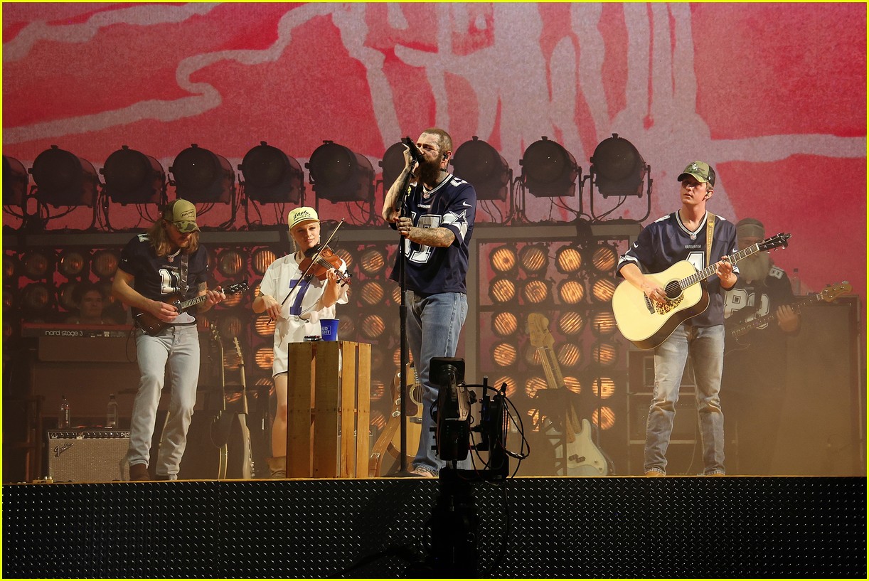 Post Malone's 'F-1 Trillion Tour' Setlist Revealed After Opening Night ...