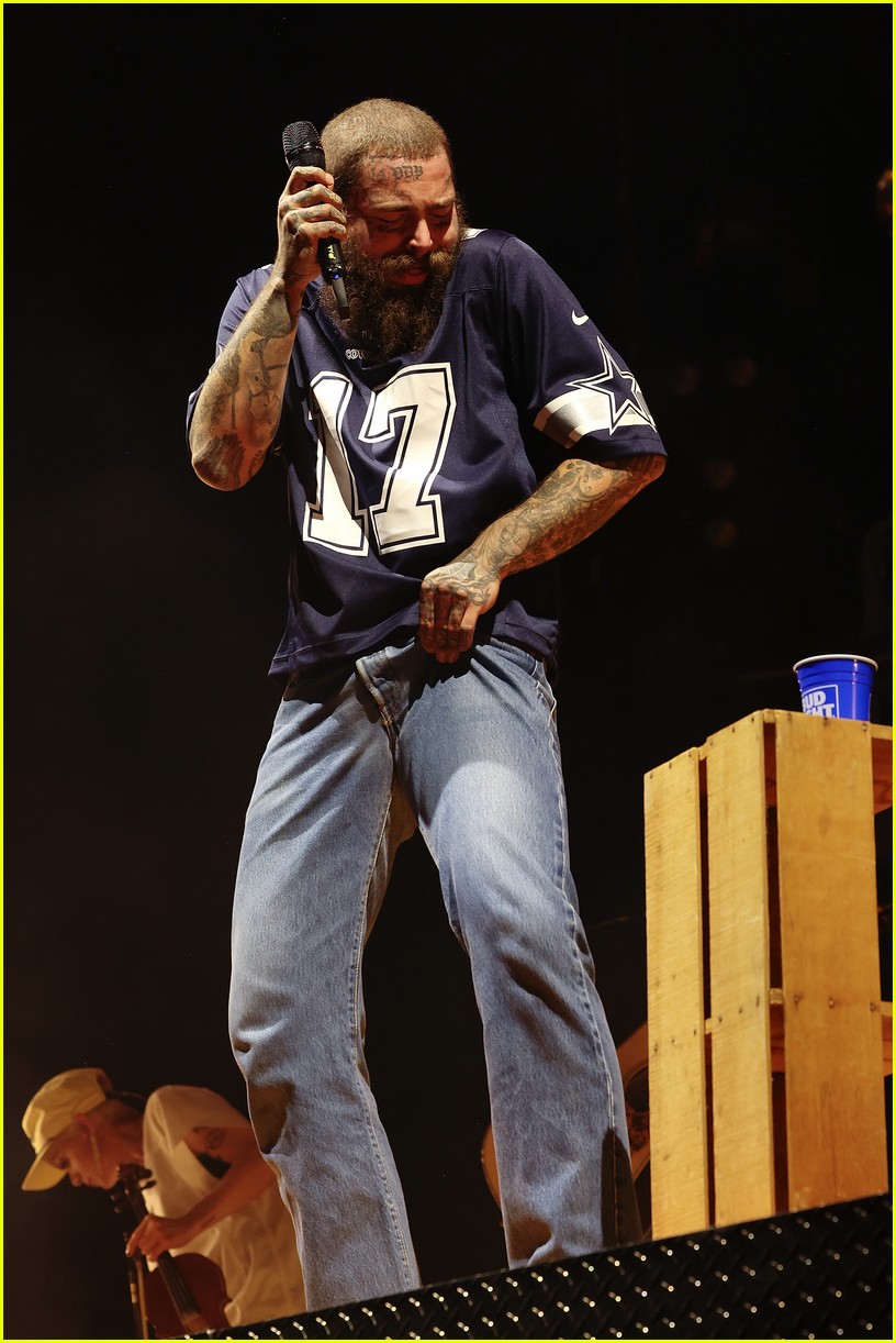 Post Malone's 'F-1 Trillion Tour' Setlist Revealed After Opening Night ...