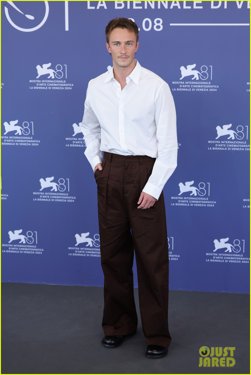 Daniel Craig Talks Filming Intimate Scenes with Drew Starkey for 'Queer': Photo 5069199 | Daniel ...