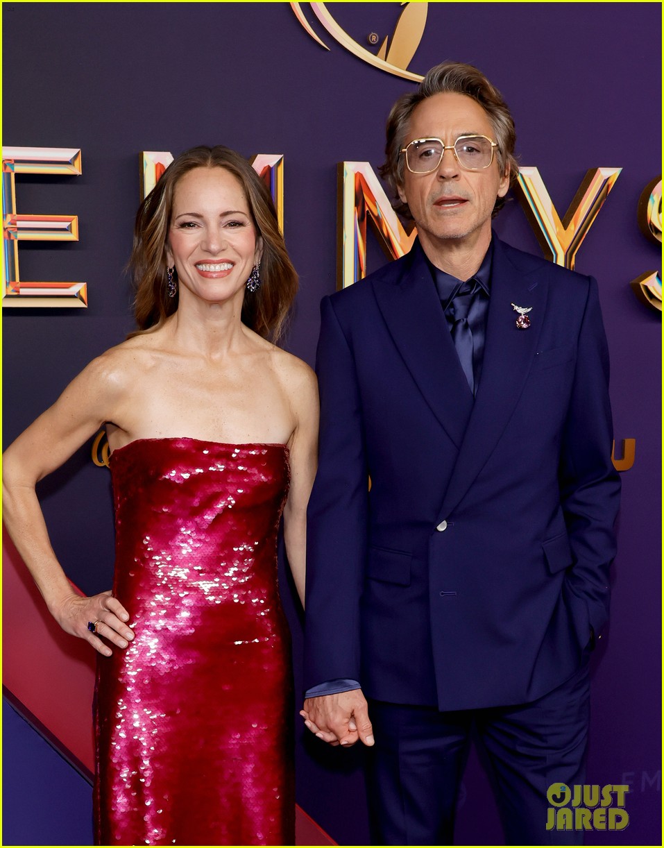 Nominee Robert Downey Jr & Wife Susan Arrive for Emmy Awards 2024: Photo 5075953 | Robert Downey ...