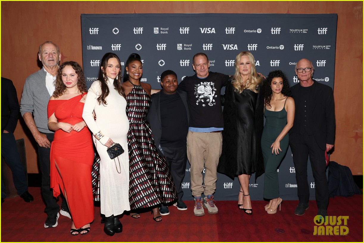 Jennifer Coolidge & Gabrielle Union Get Support from Dwyane Wade at ...