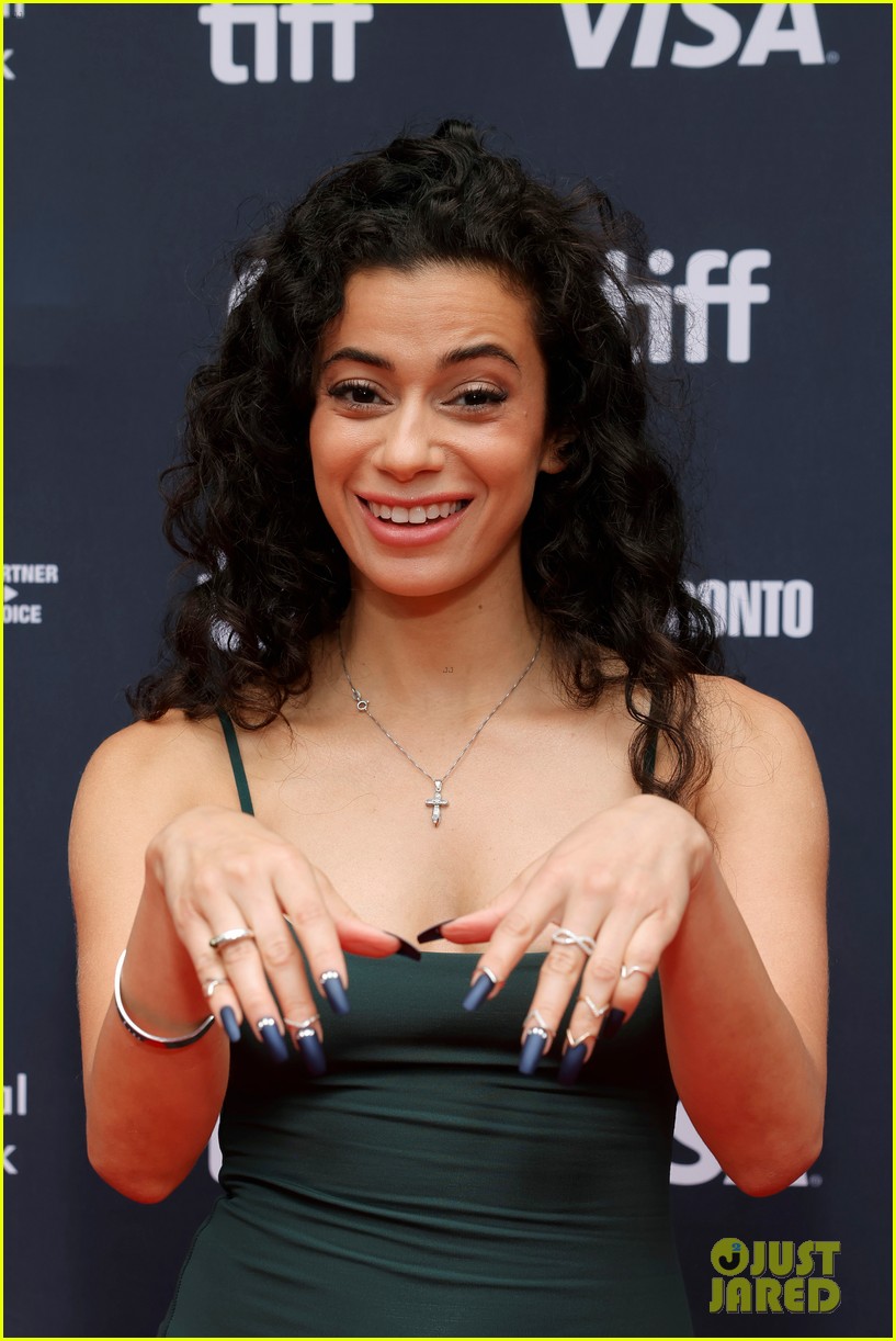 Jennifer Coolidge & Gabrielle Union Get Support from Dwyane Wade at ...