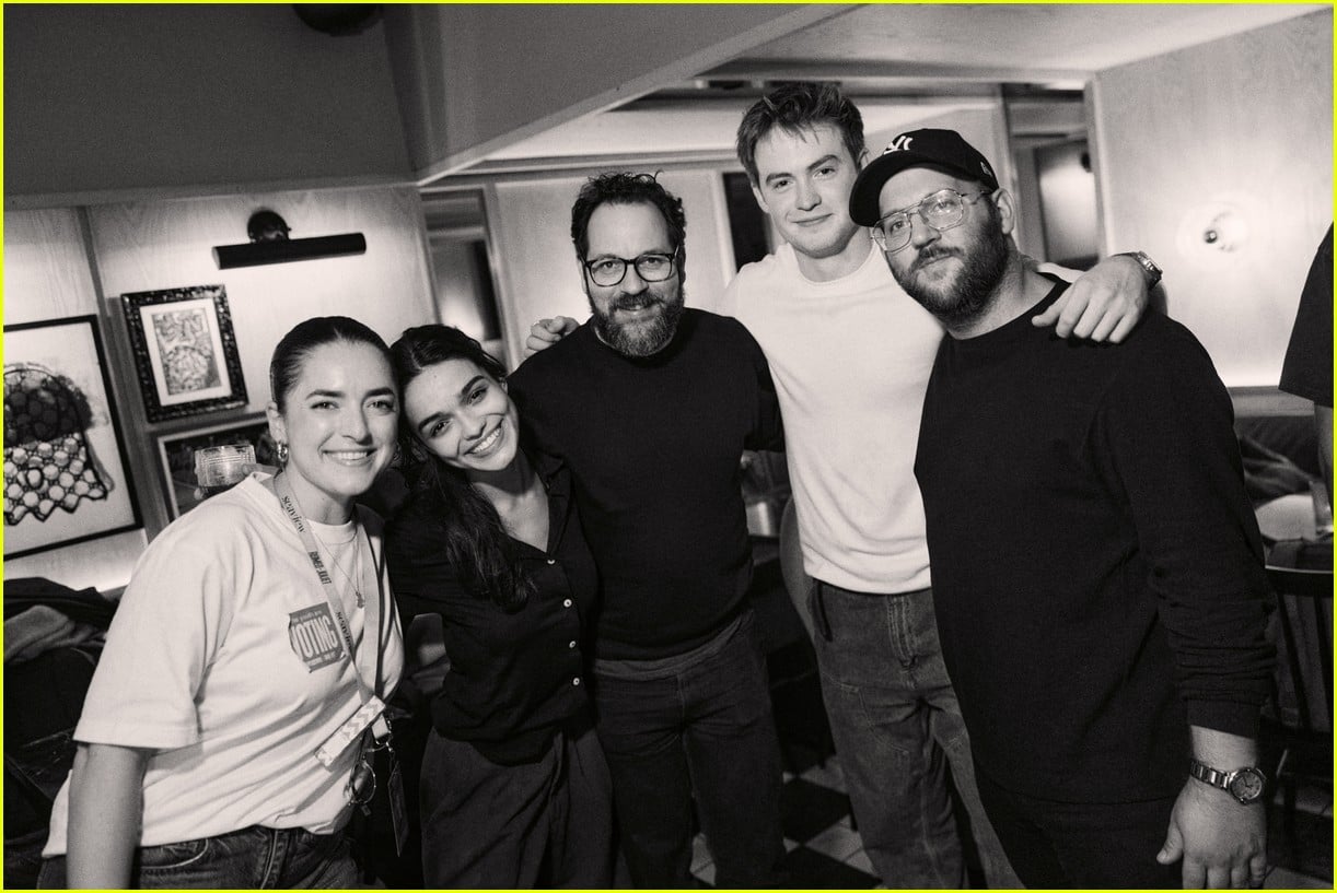 Go Behind-the-Scenes at Rachel Zegler & Kit Connor's Broadway Debut in ...