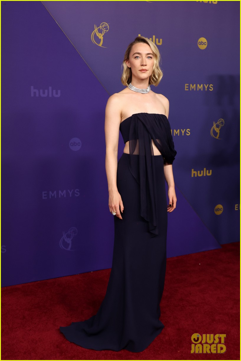 Saoirse Ronan Supports Husband Jack Lowden At Emmy Awards, Make Red ...