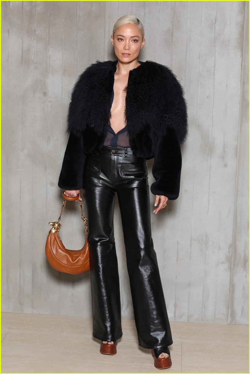 Selma Blair Twins with 13-Year-Old Son Arthur at Chloe Fashion Show in ...