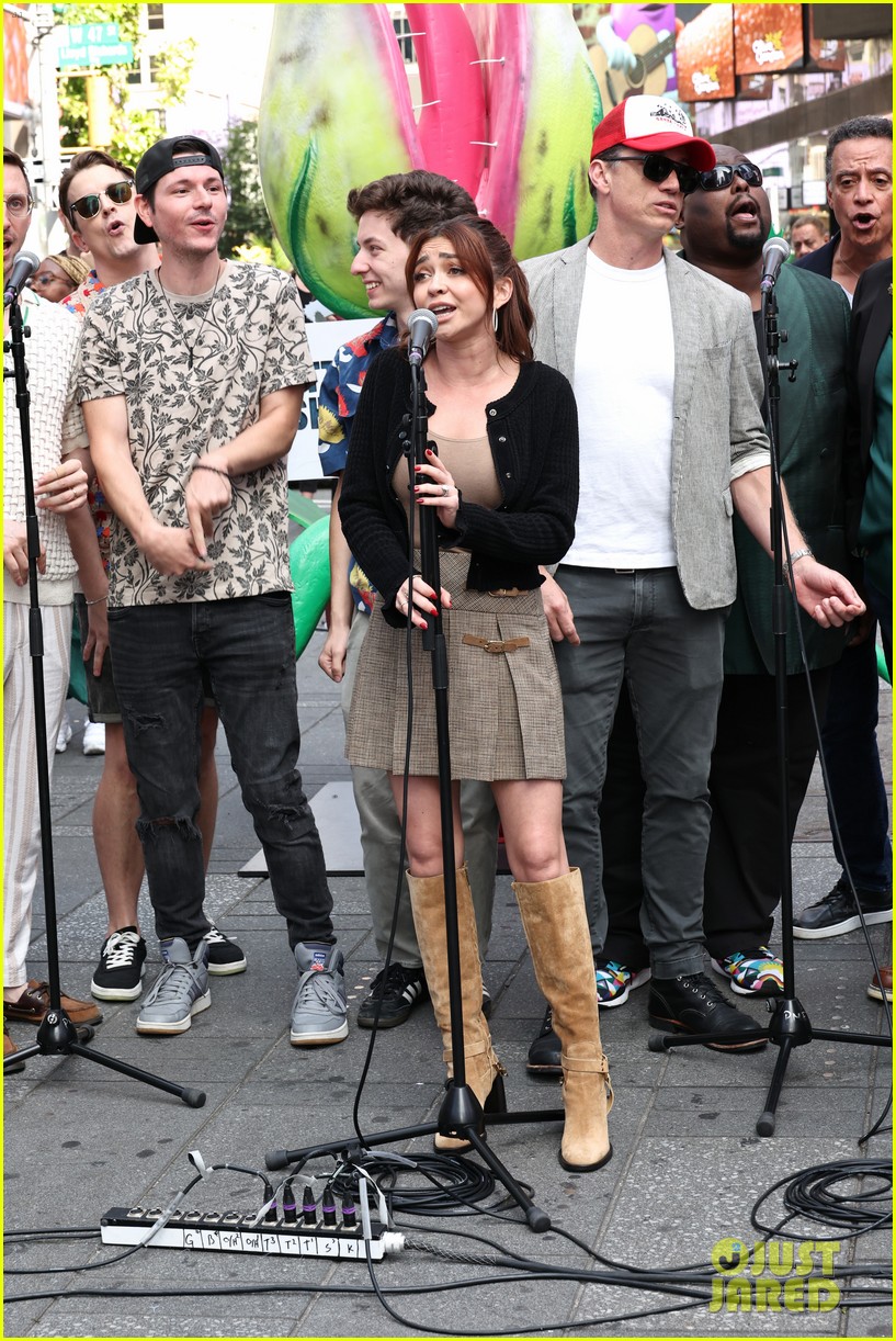 Sarah Hyland Performs 'Little Shop' Song in Times Square, Reveals Next ...