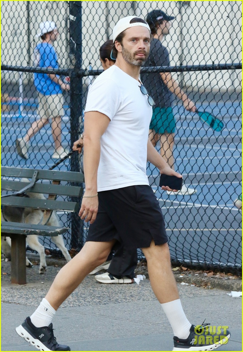 Sebastian Stan Hits the Gym for Afternoon Workout in NYC: Photo 5076474 ...