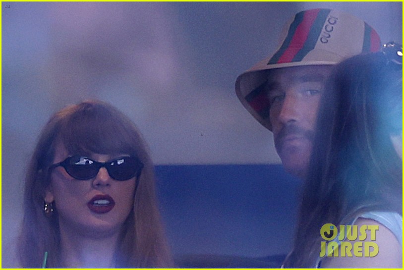 Taylor Swift & Travis Kelce Attend Men's Singles Final Alongside ...
