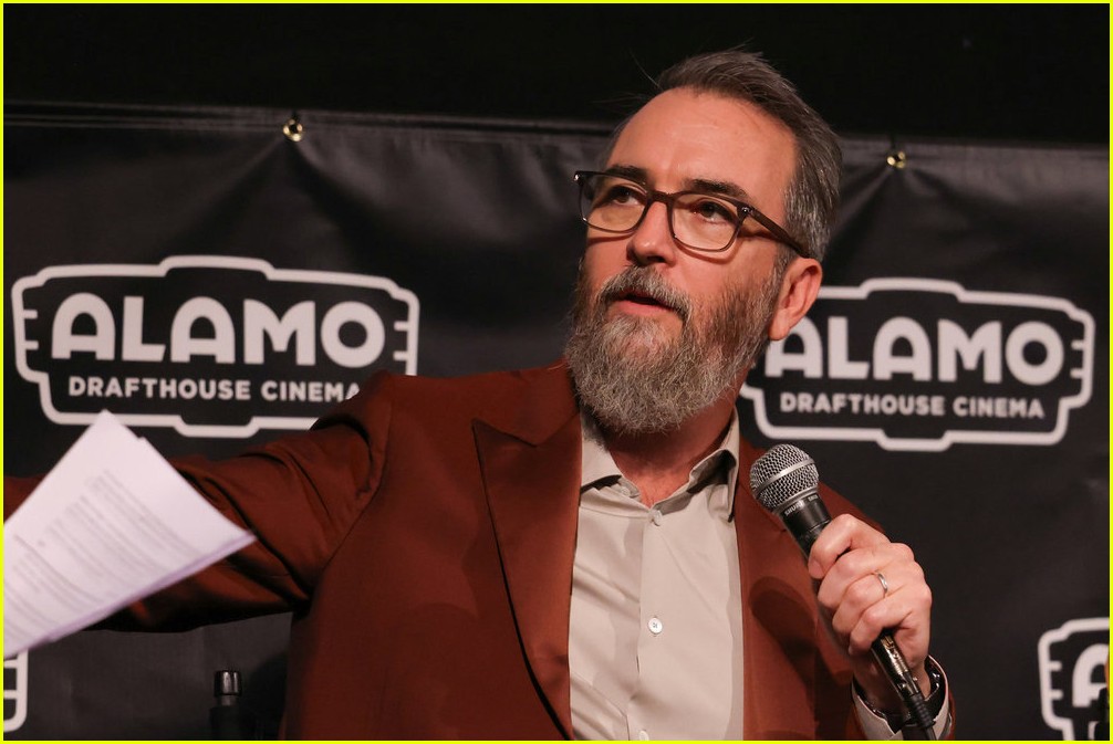 'Teacup' Trailer Debuts: Yvonne Strahovski & Scott Speedman On High ...