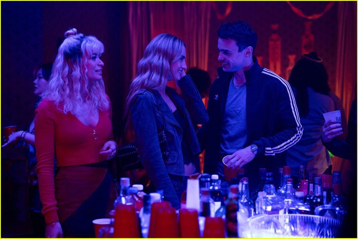 Thomas Doherty Reveals What It Was Like Joining 'Tell Me Lies' as New ...