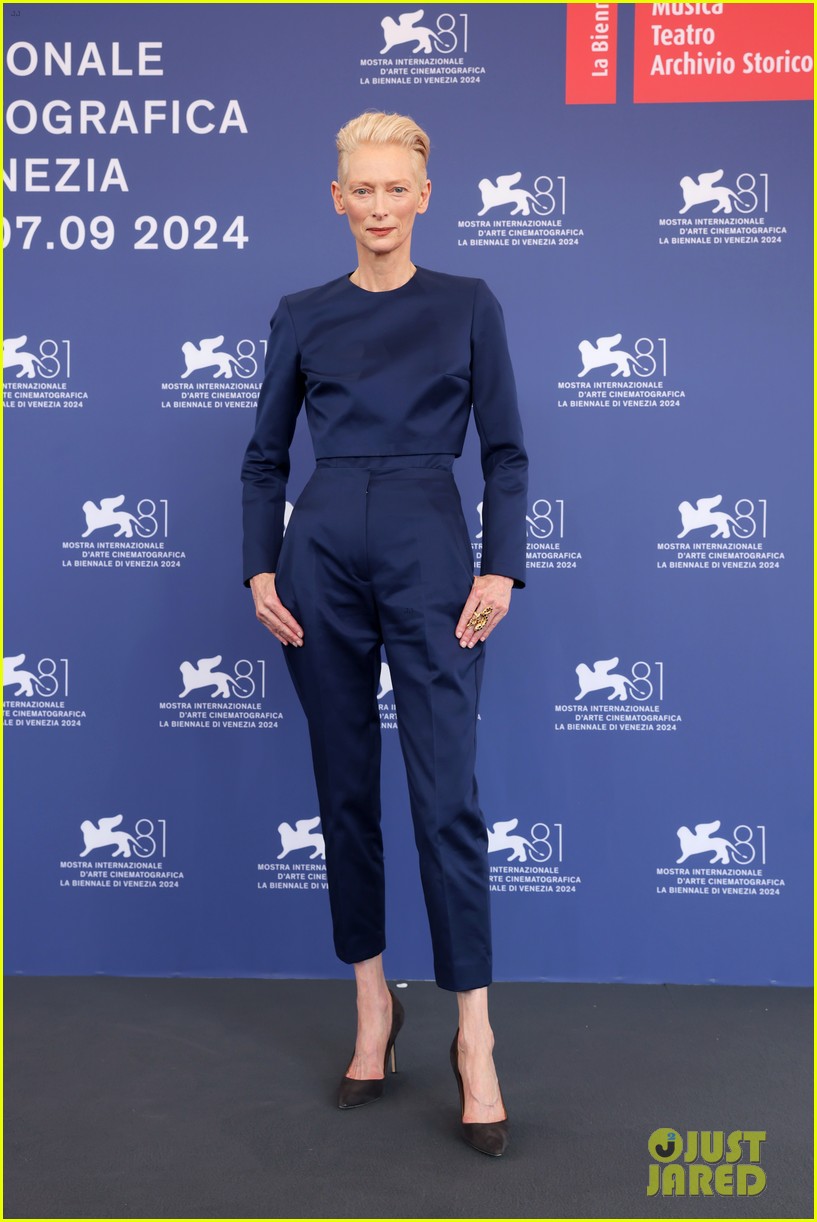 Julianne Moore & Tilda Swinton Hold Hands at 'The Room Next Door ...