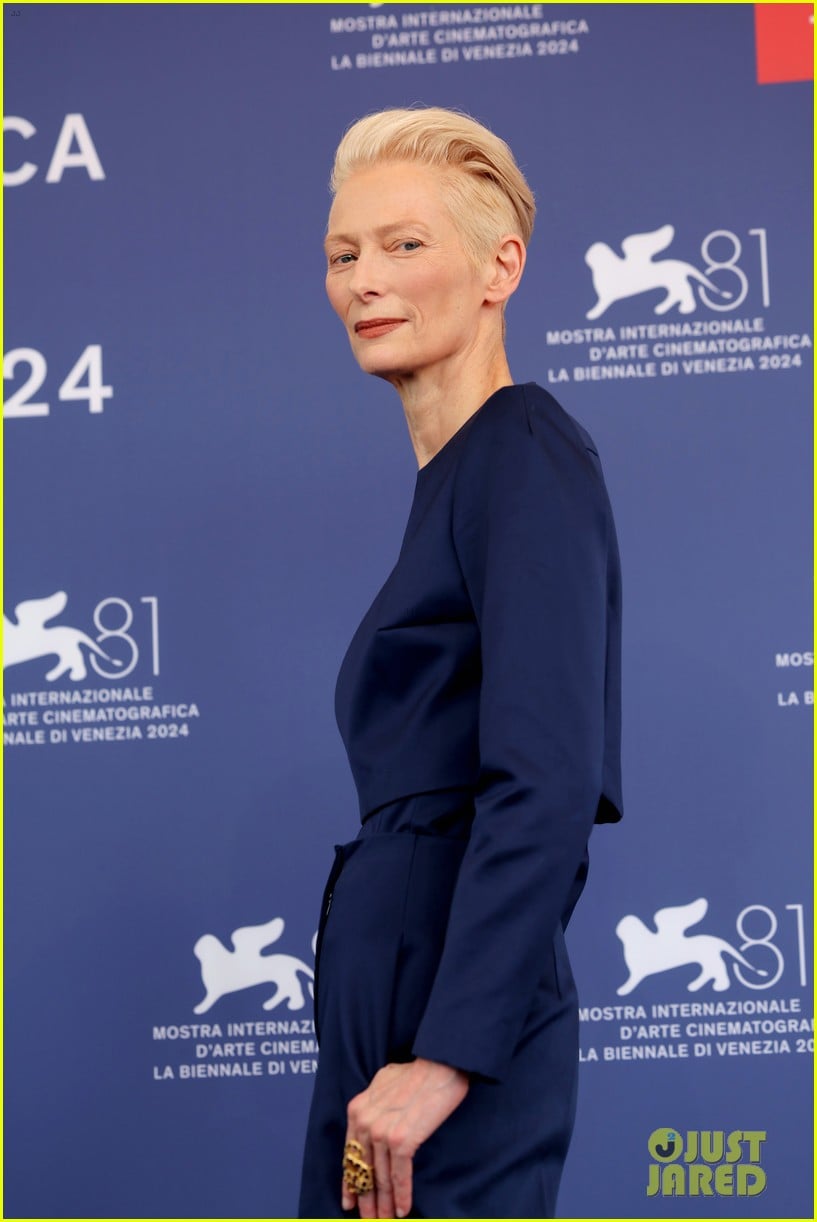 Julianne Moore & Tilda Swinton Hold Hands at 'The Room Next Door ...