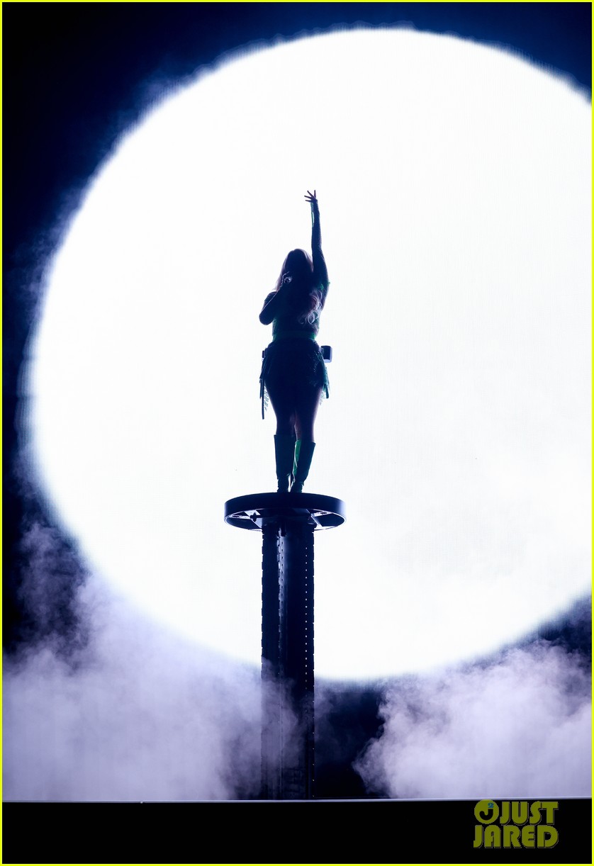 Meghan Trainor Set List for 2024 Timeless Tour Revealed After First ...