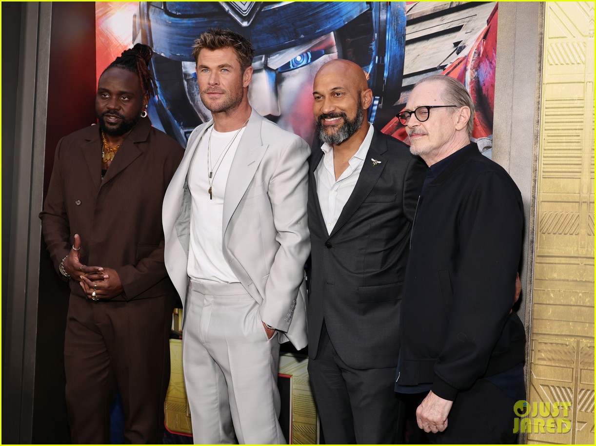 Scarlett Johansson's Absence from 'Transformers One' Premiere Seemingly Explained While Chris ...