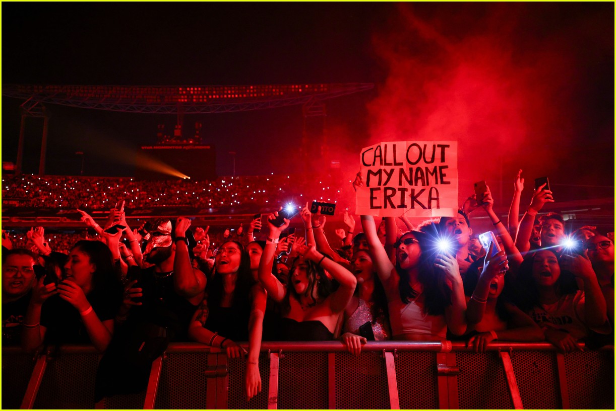 The Weeknd Brings Out Anitta & Playboi Carti for One-Night-Only Brazil ...