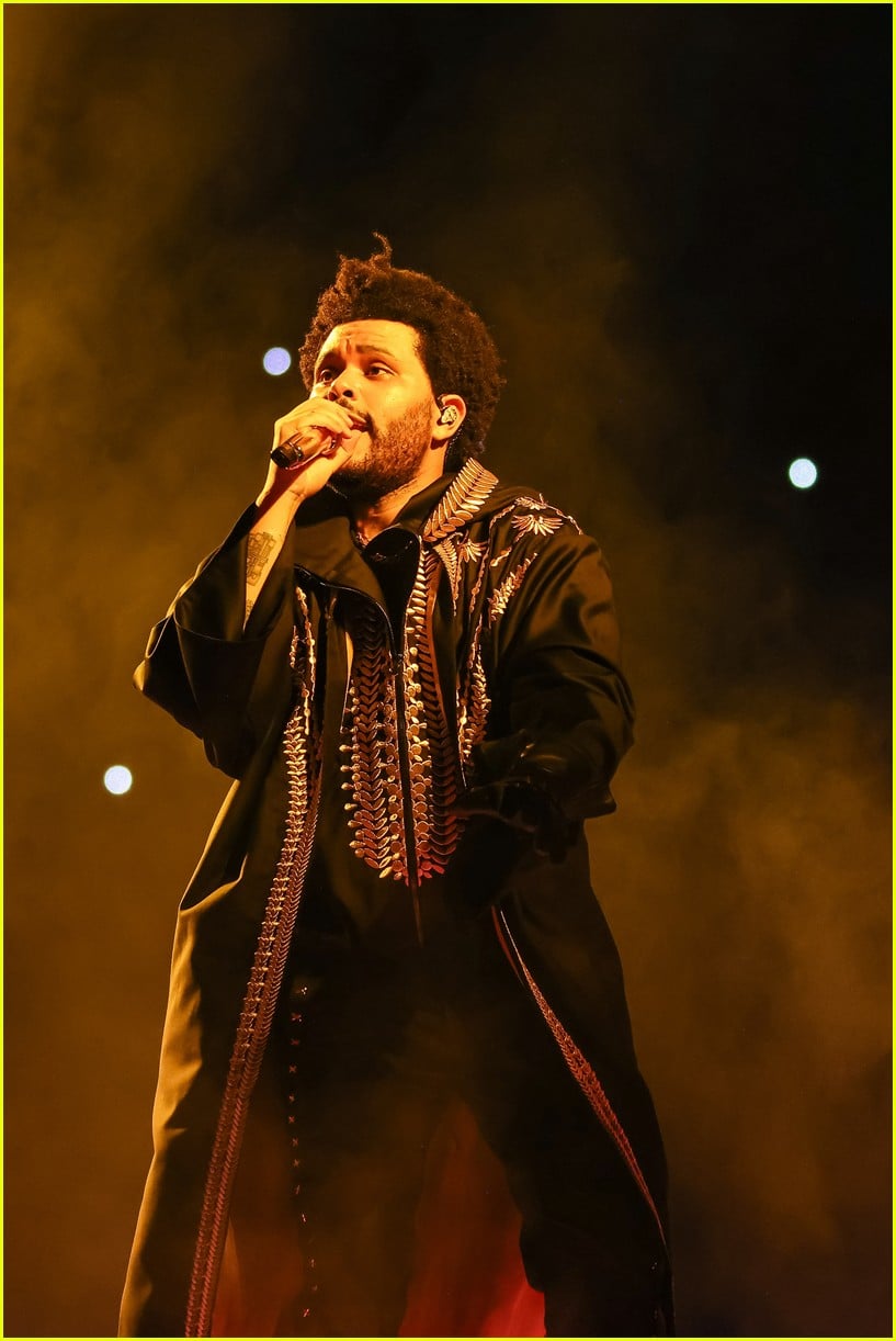 The Weeknd Brings Out Anitta & Playboi Carti for One-Night-Only Brazil ...