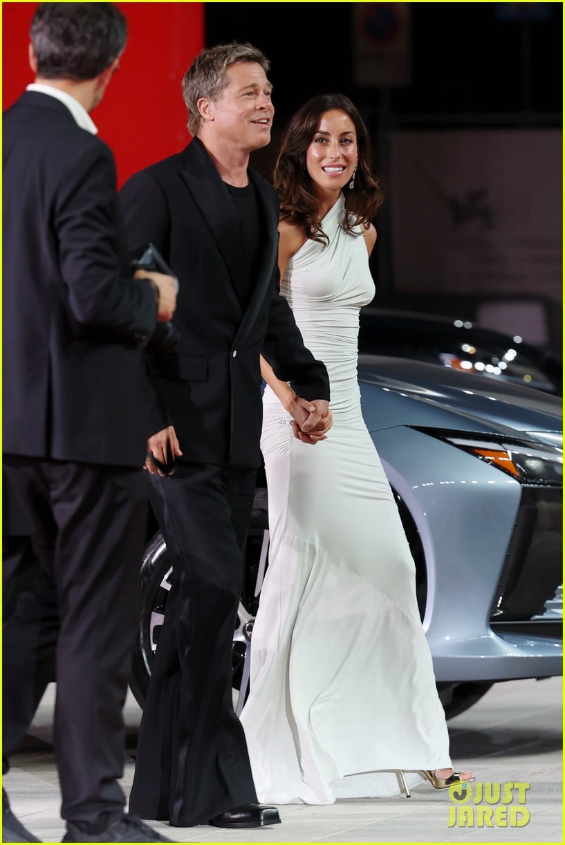 Brad Pitt & Ines De Ramon Make Public Debut at 'Wolfs' Venice Film Festival Premiere With George ...