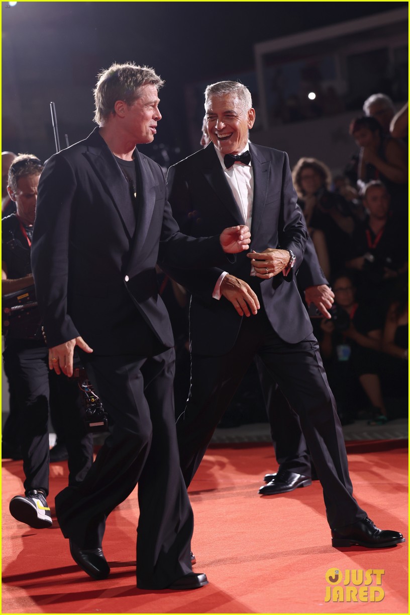 Brad Pitt & Ines De Ramon Make Public Debut at 'Wolfs' Venice Film ...